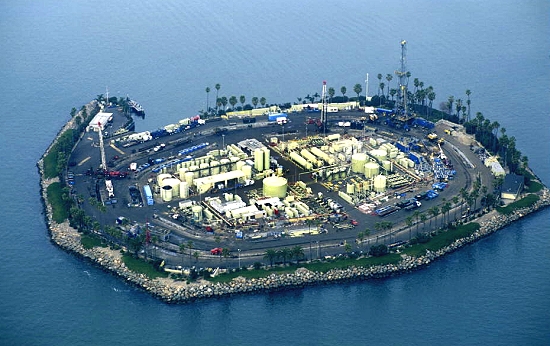 Island_Grissom_of_the_THUMS_Islands_in_Long_Beach_California - Most ...